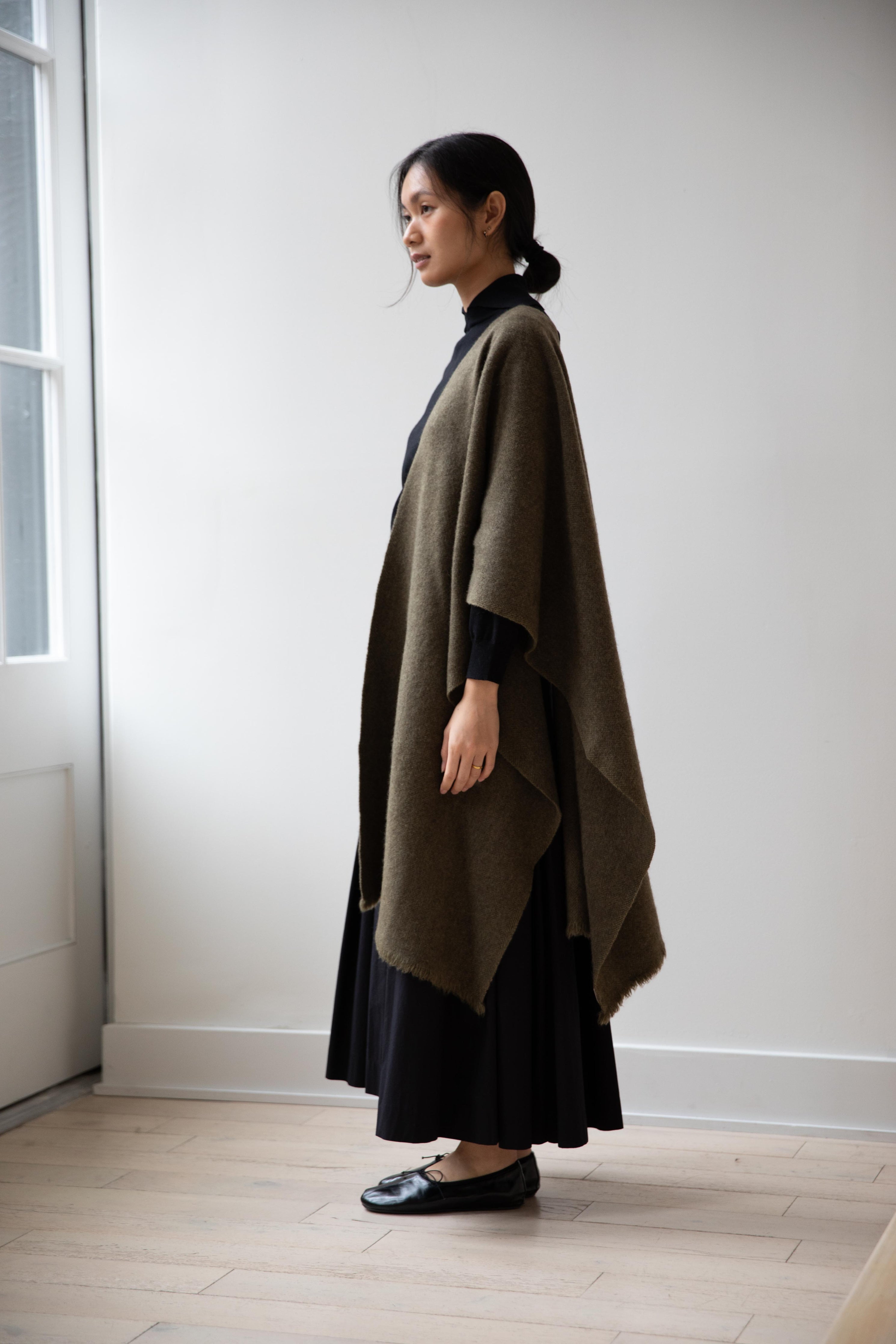 rennes — Norlha | Nomad Dense Boiled Herringbone Scarf in Olive