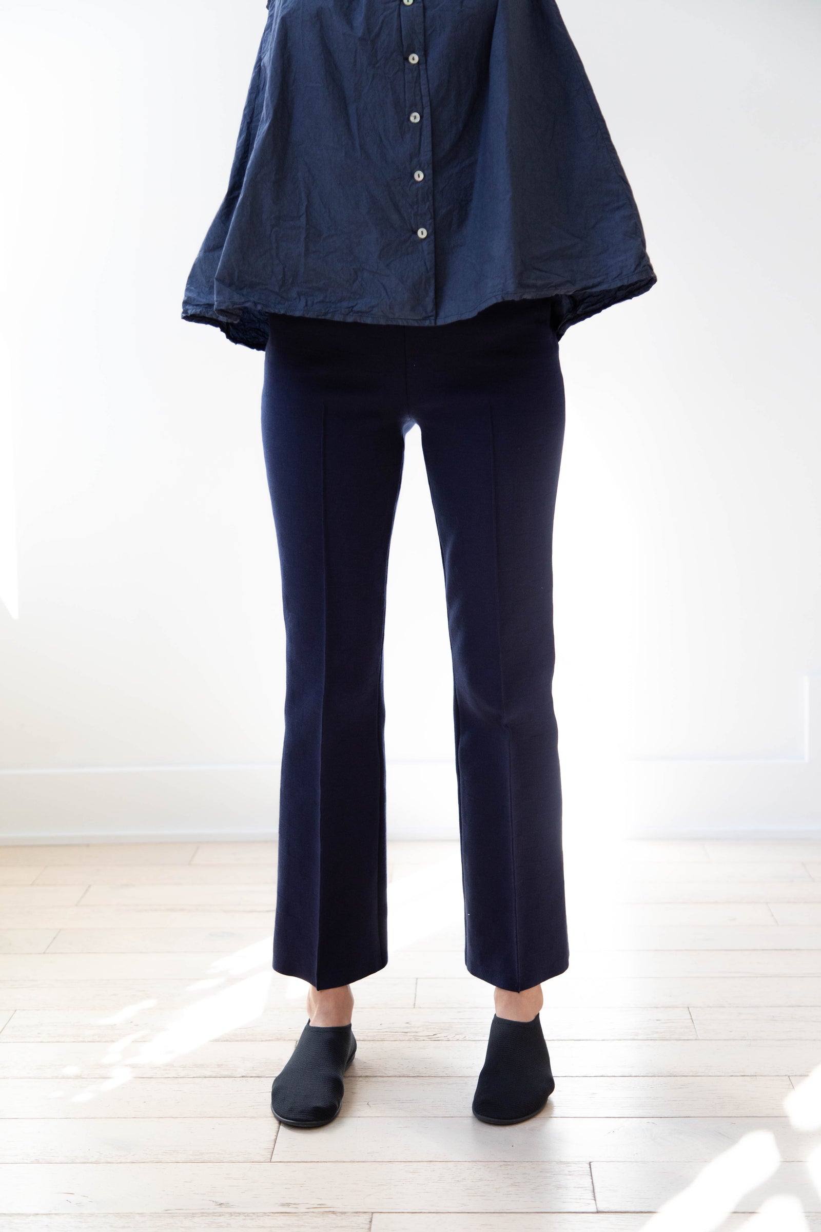 rennes — High Sport | Kick Pants in Navy