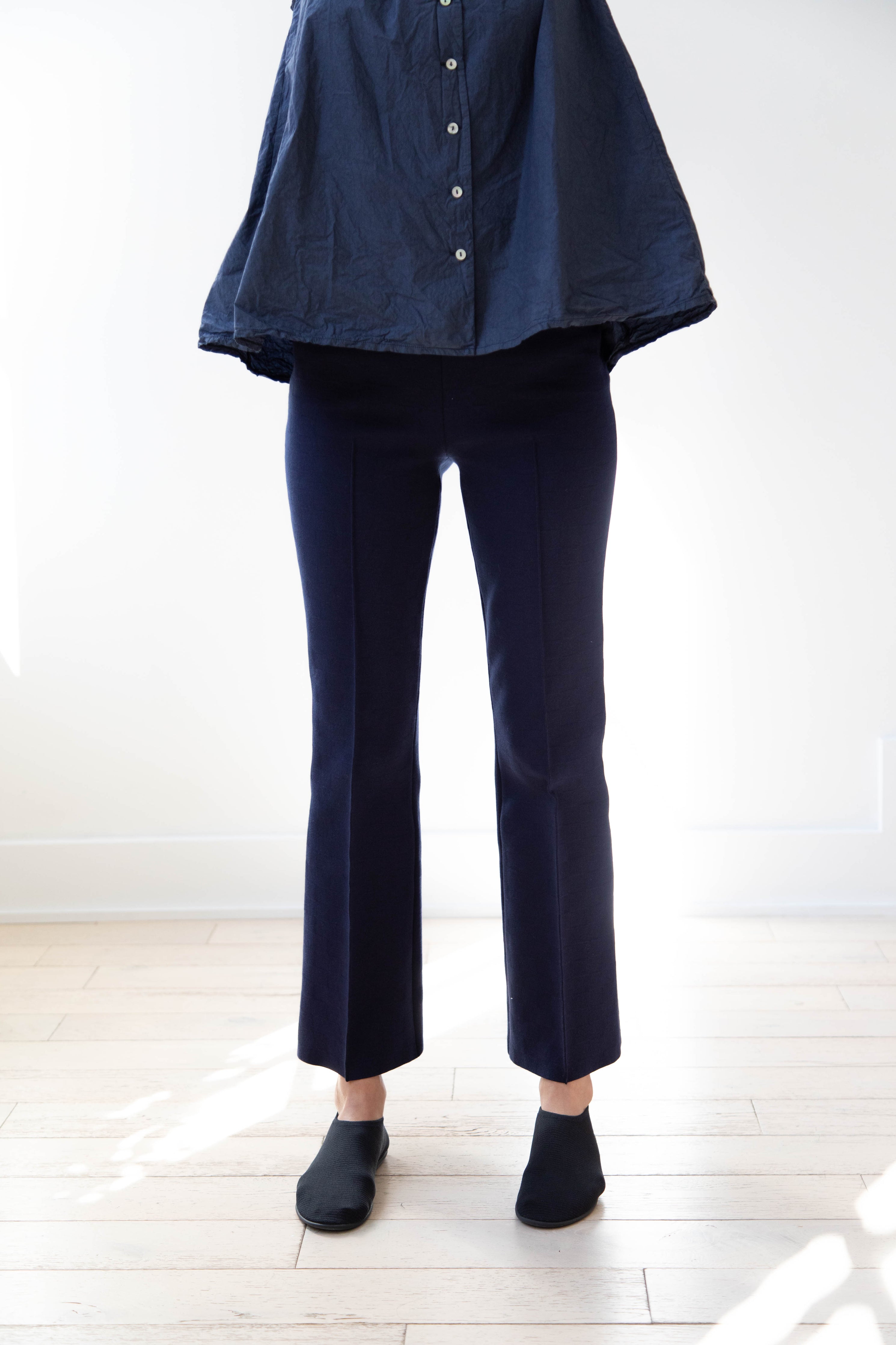 rennes — High Sport | Kick Pants in Navy