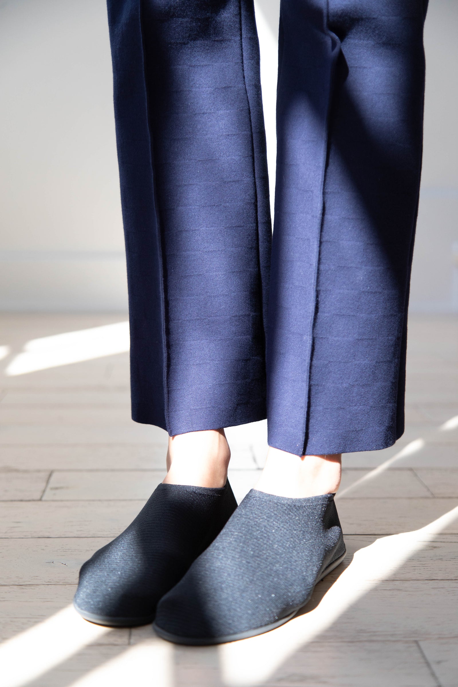 rennes — High Sport | Kick Pants in Navy
