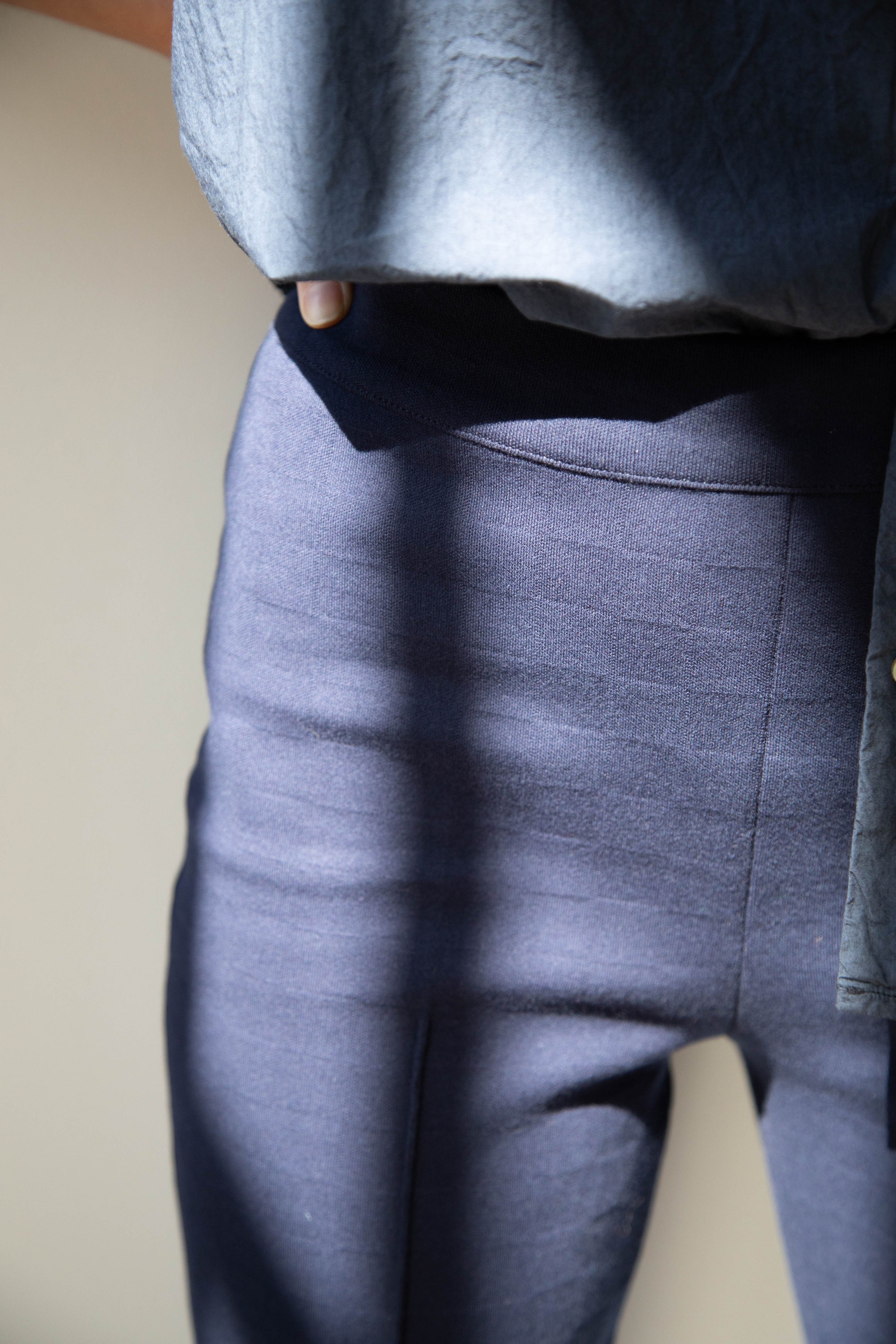 rennes — High Sport | Kick Pants in Navy