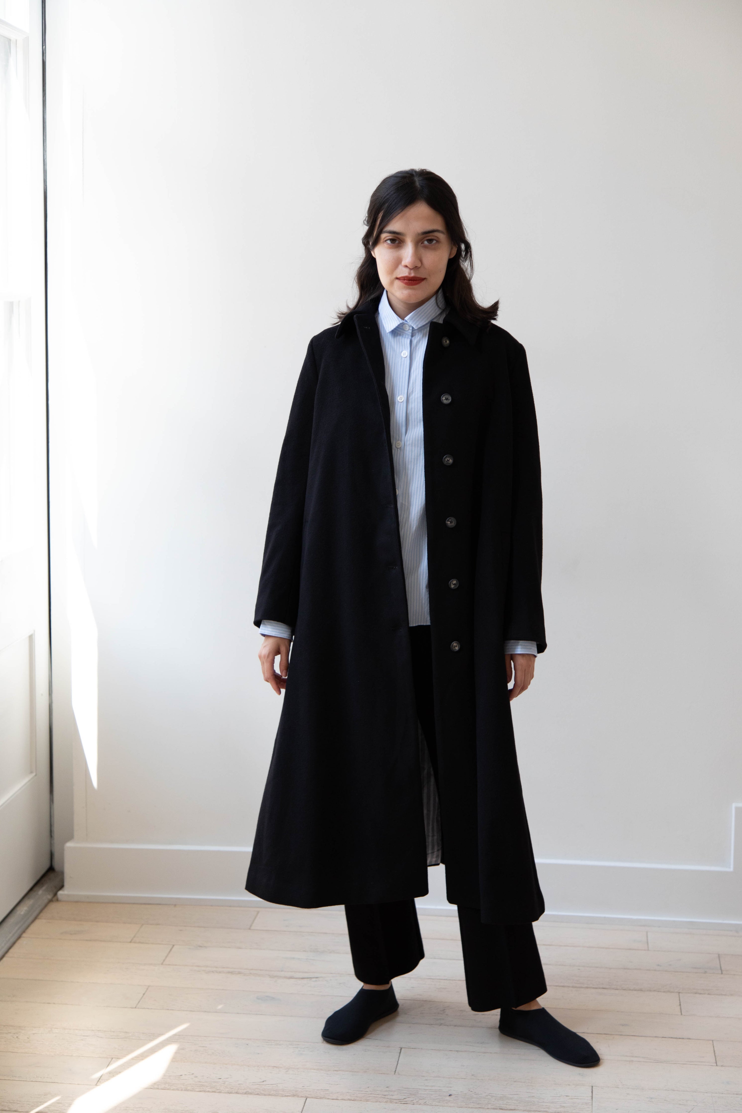 rennes — Bergfabel | Maria Coat in Black Cashmere