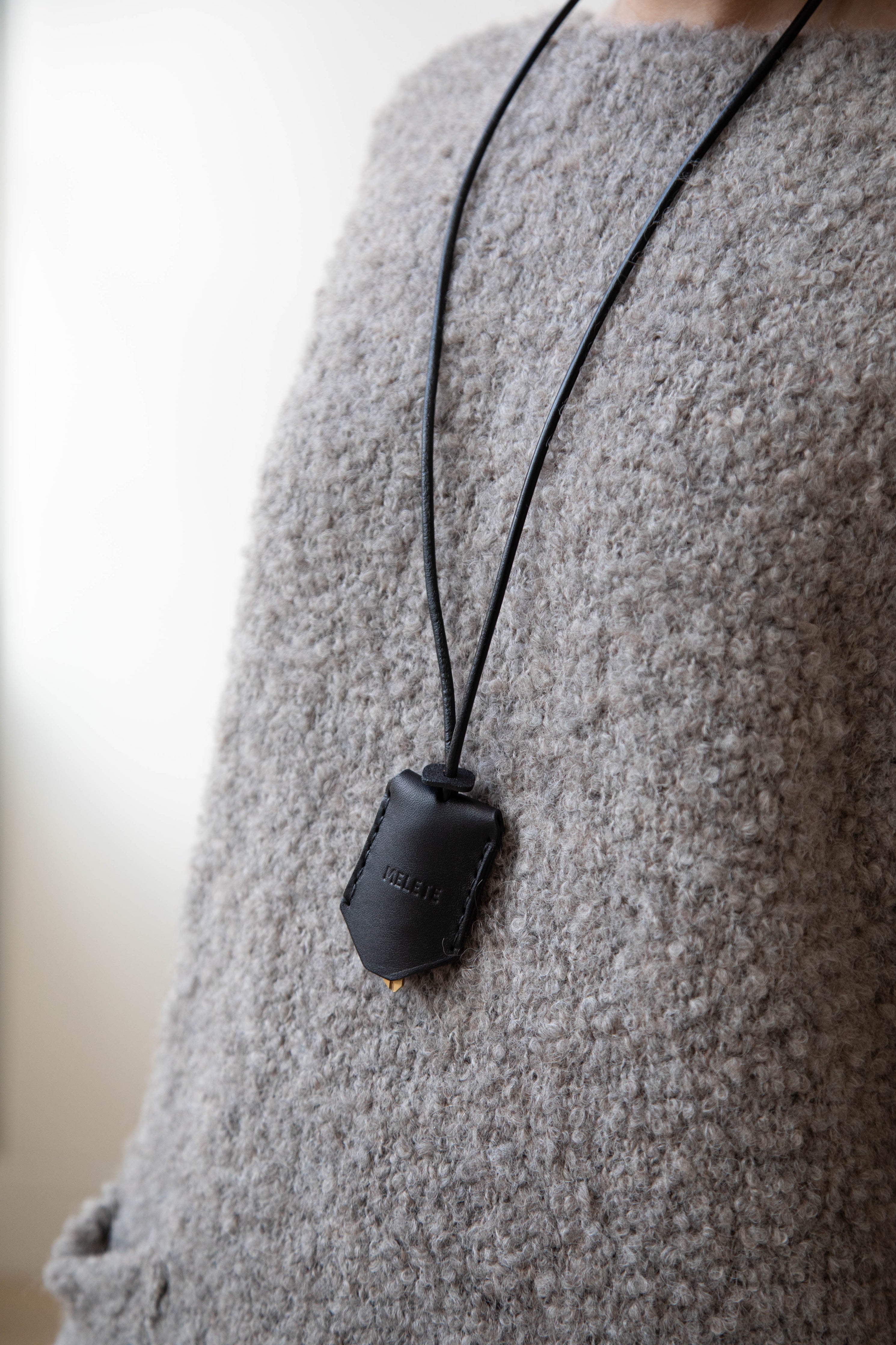 rennes — Melete | Key Clochette in Black